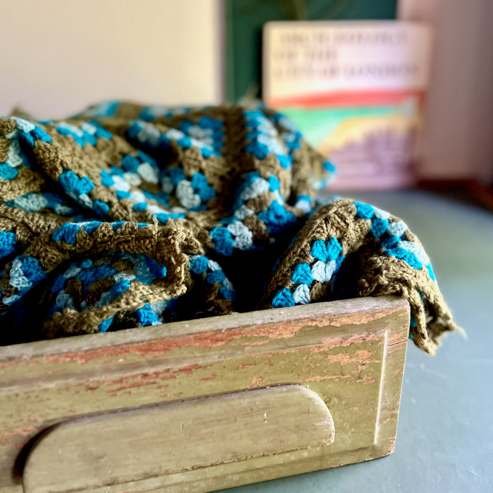Old Teal and Avocado Granny Square Afghan – Rush Creek Vintage