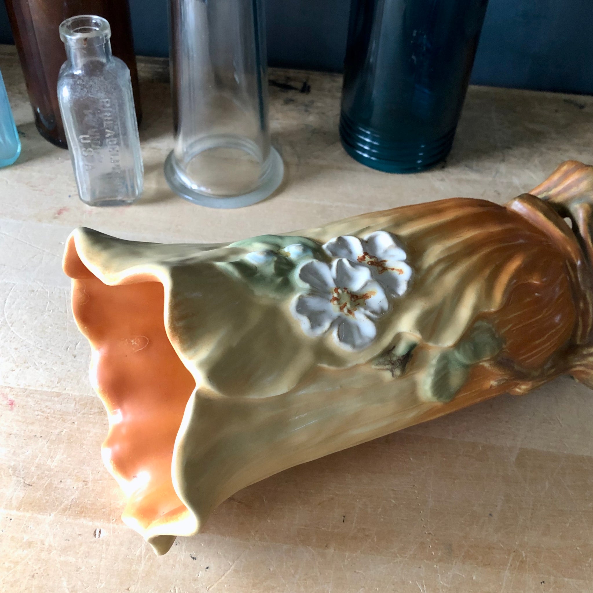 Vintage Weller Pottery Roba Vase (c.1930s) – Rush Creek Vintage
