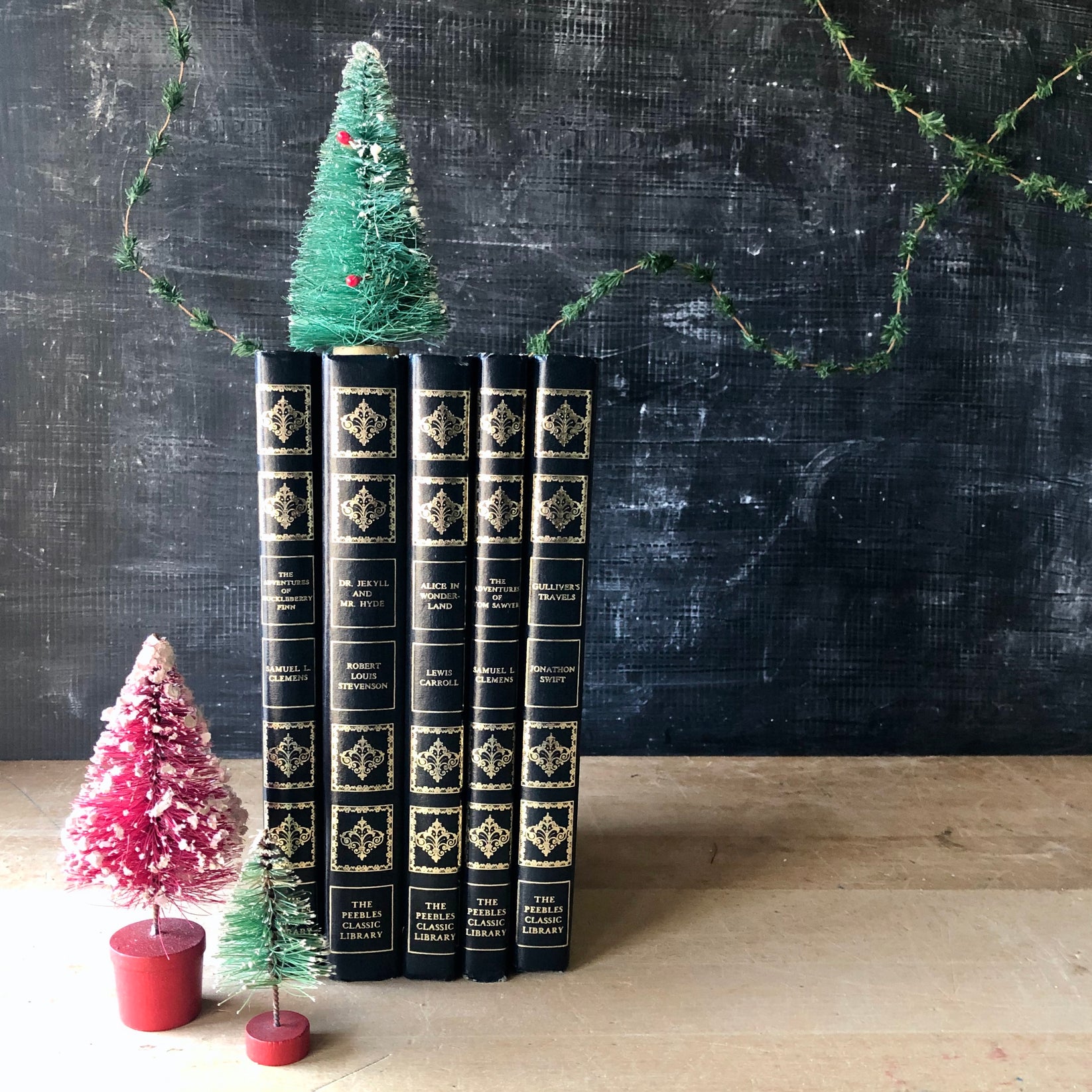 Vintage Peebles Classic Library Books, Set of 5 (c.1970s) – Rush Creek ...